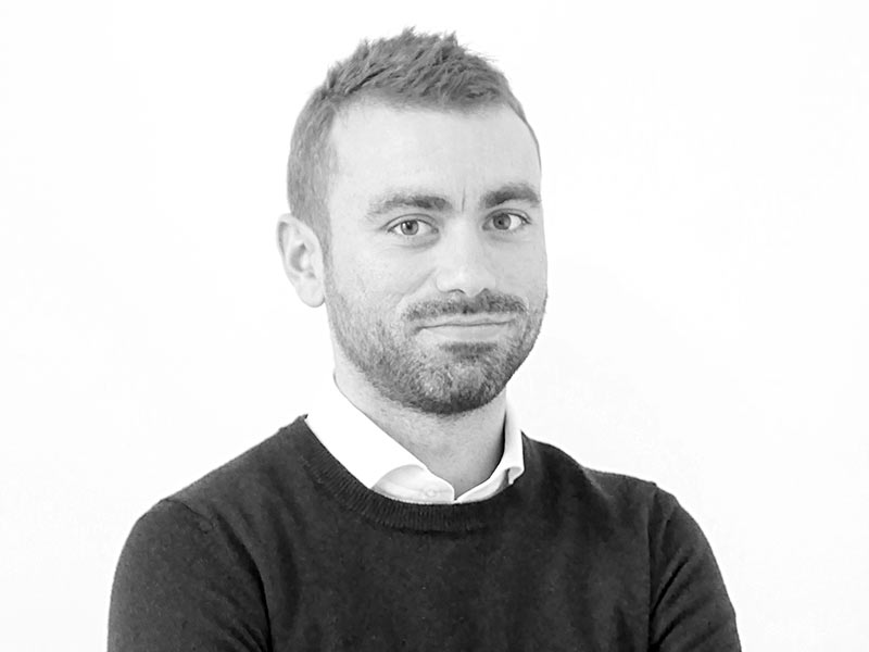 EQUIPE - Sur un Nuage